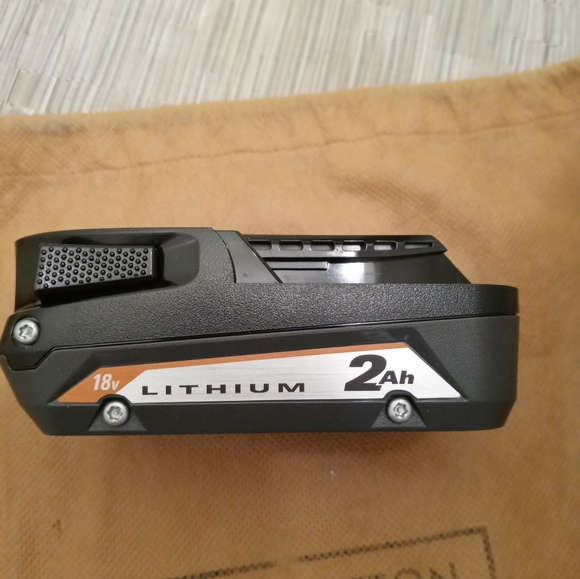 RIDGID 18v Battery 2-Pack RIDGID 18V Hyper Lithium 2.0Ah Battery Packs ...